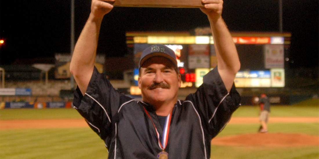 ron-murphy-with-trophy – NMAA
